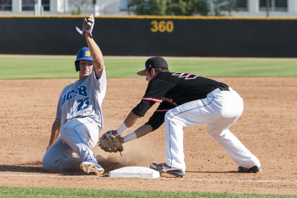 CBD Photo Gallery: Santa Barbara Scores Six in Ninth to Take Pitcher's ...