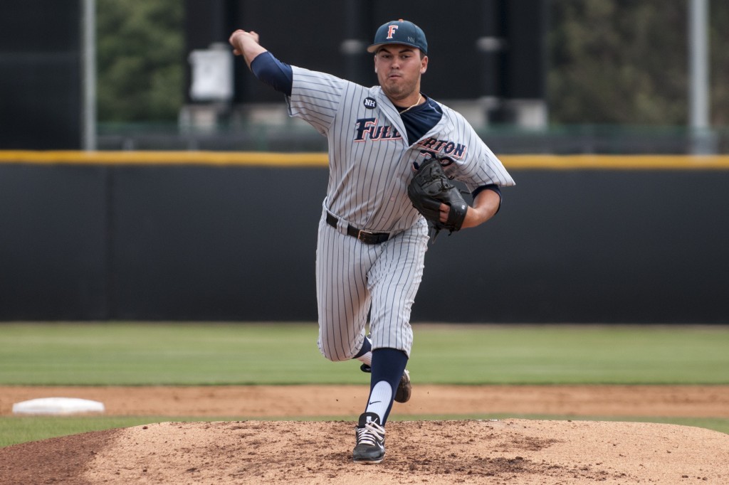 CBD Photo Gallery: J.D. Davis Powers Fullerton Win - College Baseball Daily