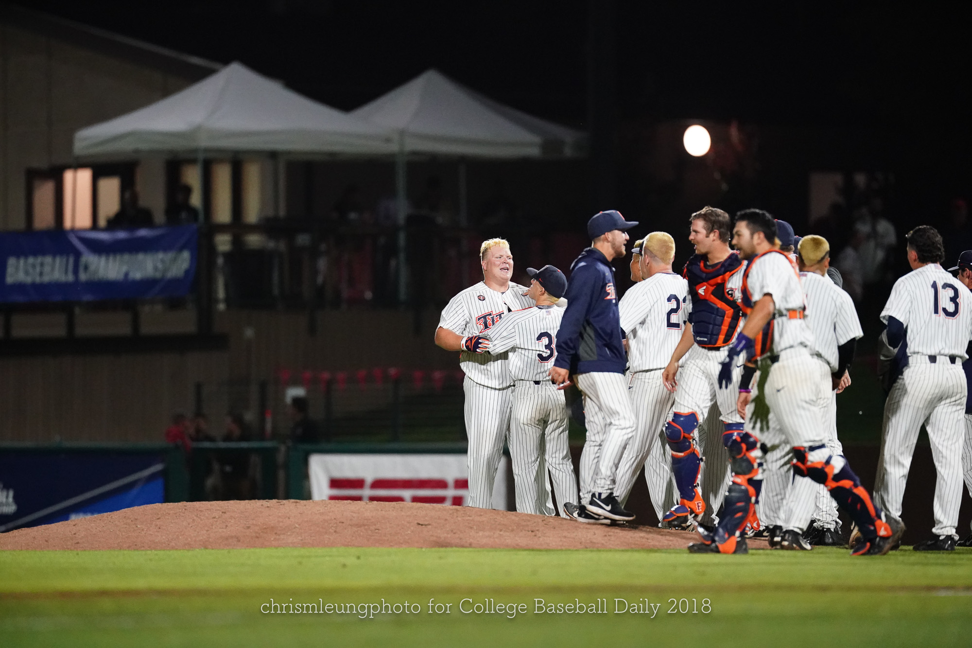 CBD Photo Gallery: Scenes from Day 2 of the Stanford Regional - College ...