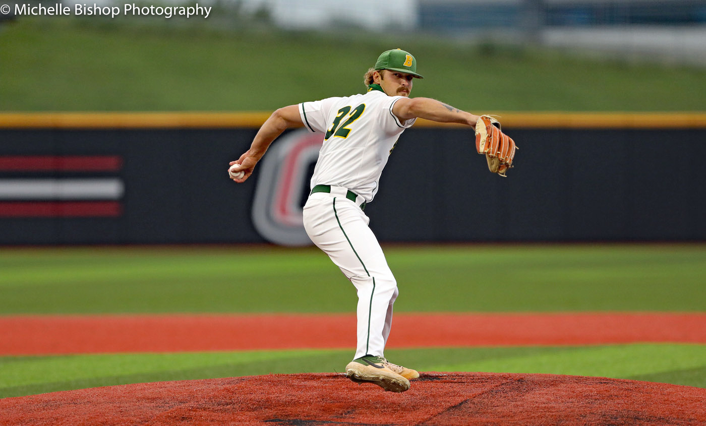 CBD Photo Gallery: Omaha 3 North Dakota State 1 - College Baseball Daily